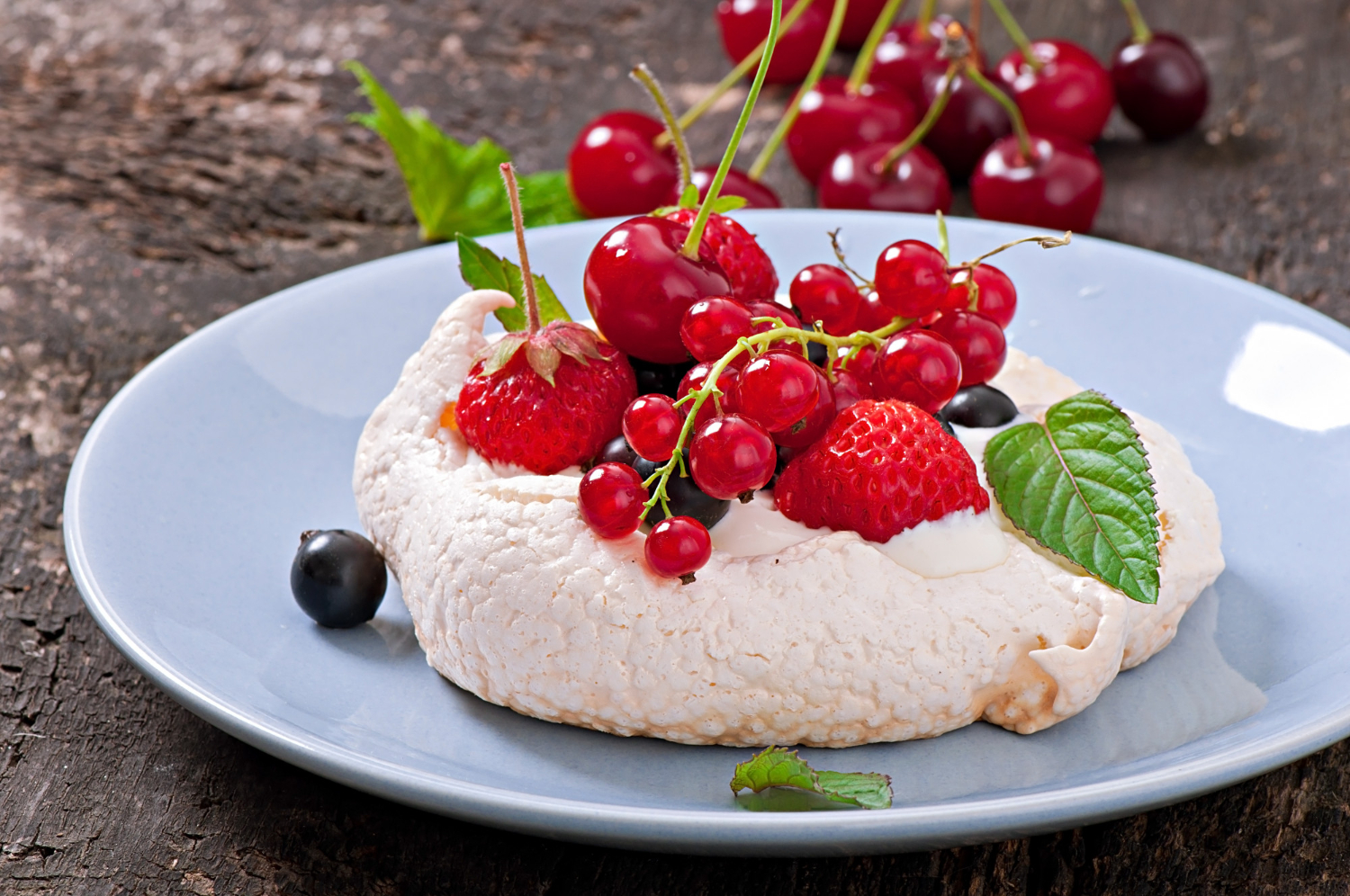 A arte de fazer Pavlova: Um doce delicado e elegante - Instituto Gourmet